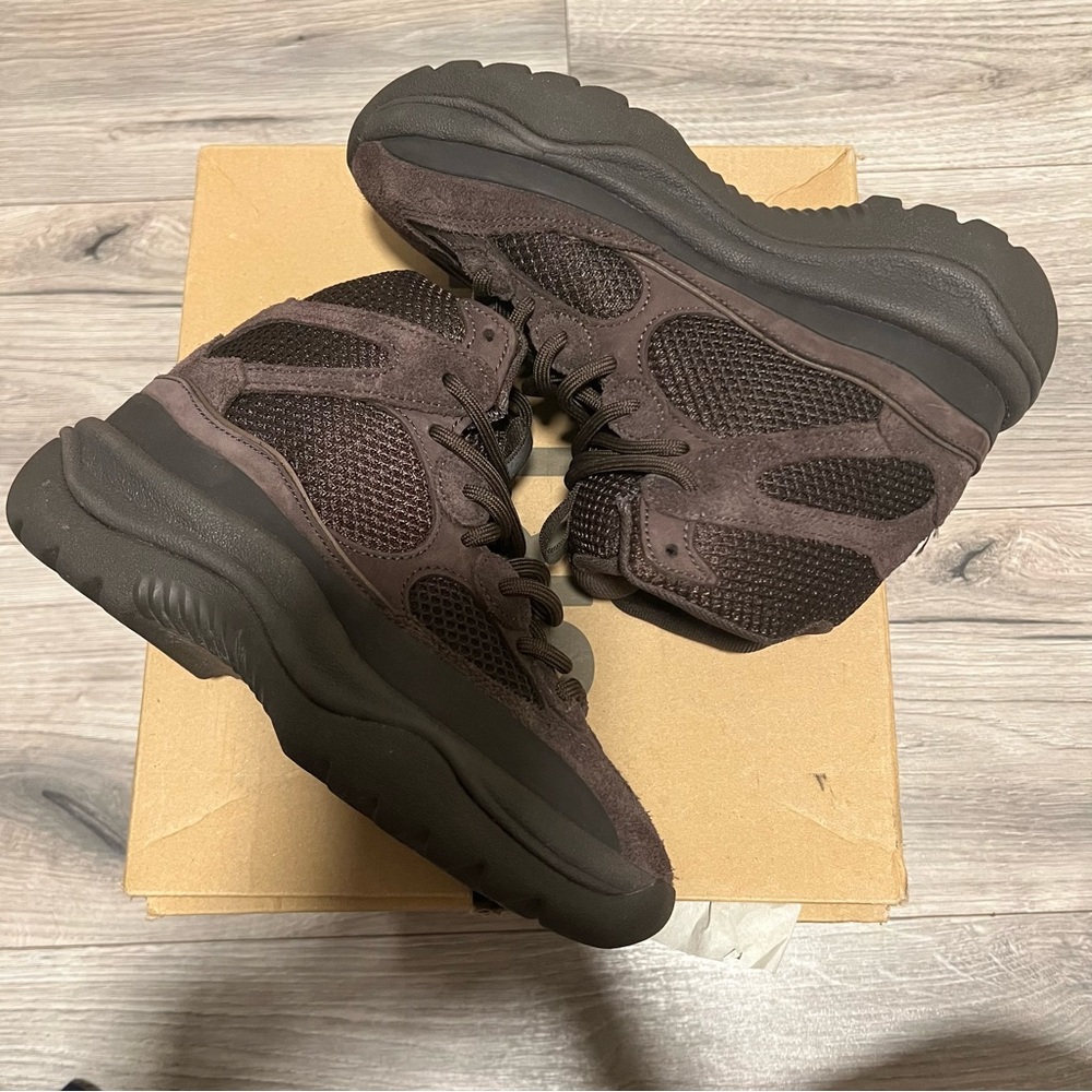 2019 Yeezy Season 7 Desert Boot 'Oil' - Gem